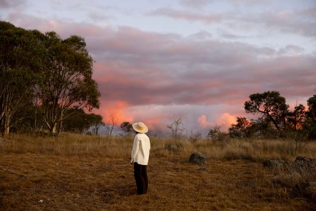 The best tiny homes to escape to with loved ones. - Into The Wild Escapes
